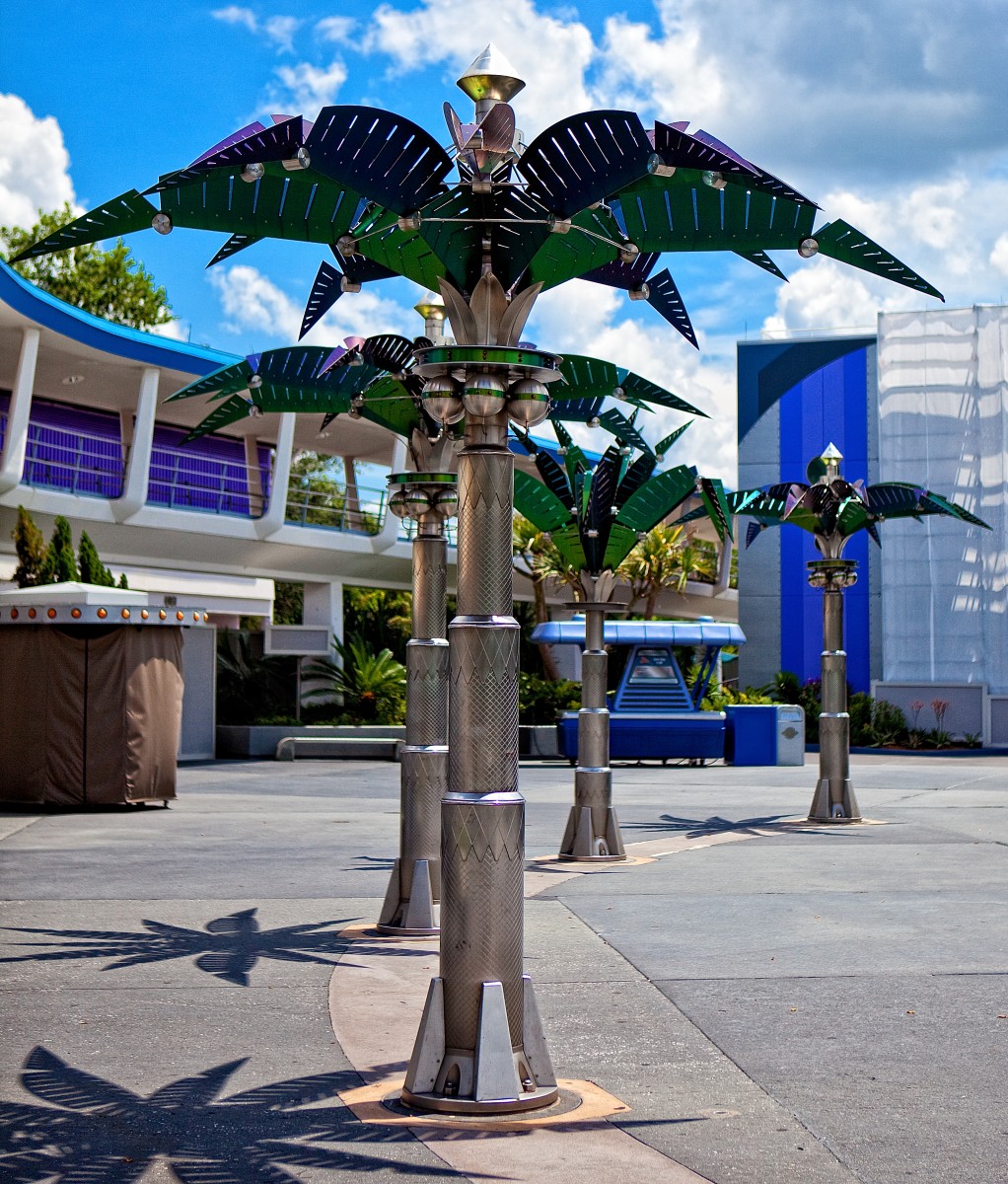 New Tomorrowland Gallery - RetroWDW