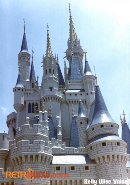 Kelly Wise Valdes Gallery - RetroWDW