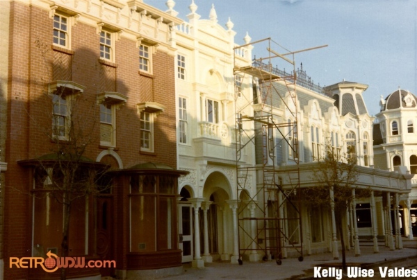 Kelly Wise Valdes Gallery - RetroWDW