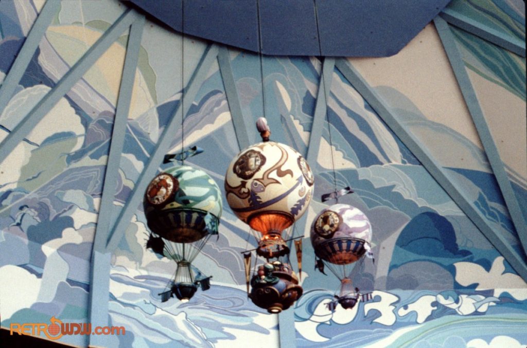 EPCOT Center - The Land Balloons - October 1989 - RetroWDW