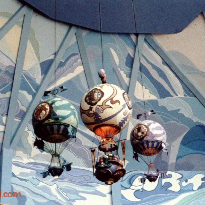 EPCOT Center - The Land Balloons - October 1989 - RetroWDW
